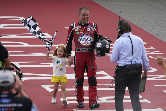 Kevin Harvick win at Michigan International Speedway complicates NASCAR ...